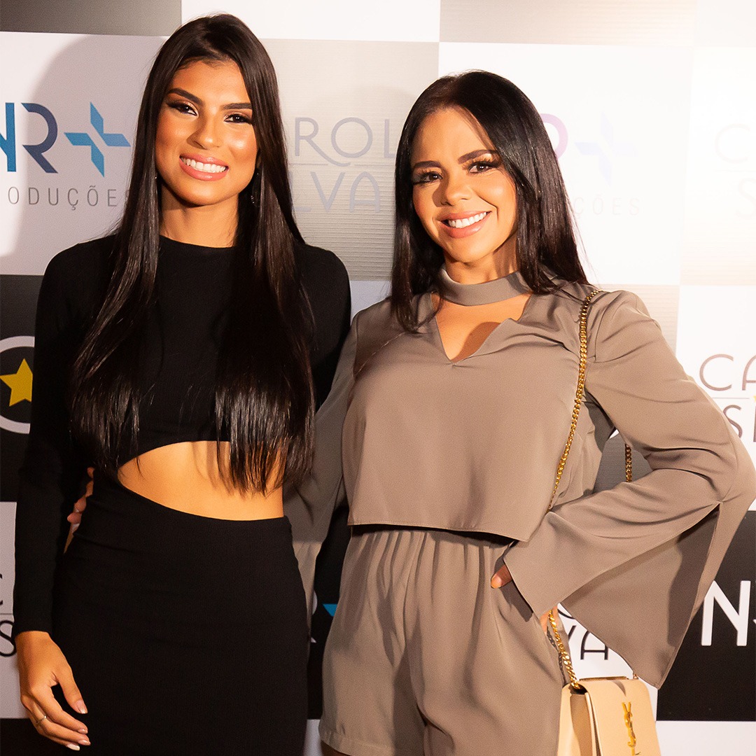 Lançamento de EP da cantora Carol Silva é comemorado com grande festa ...